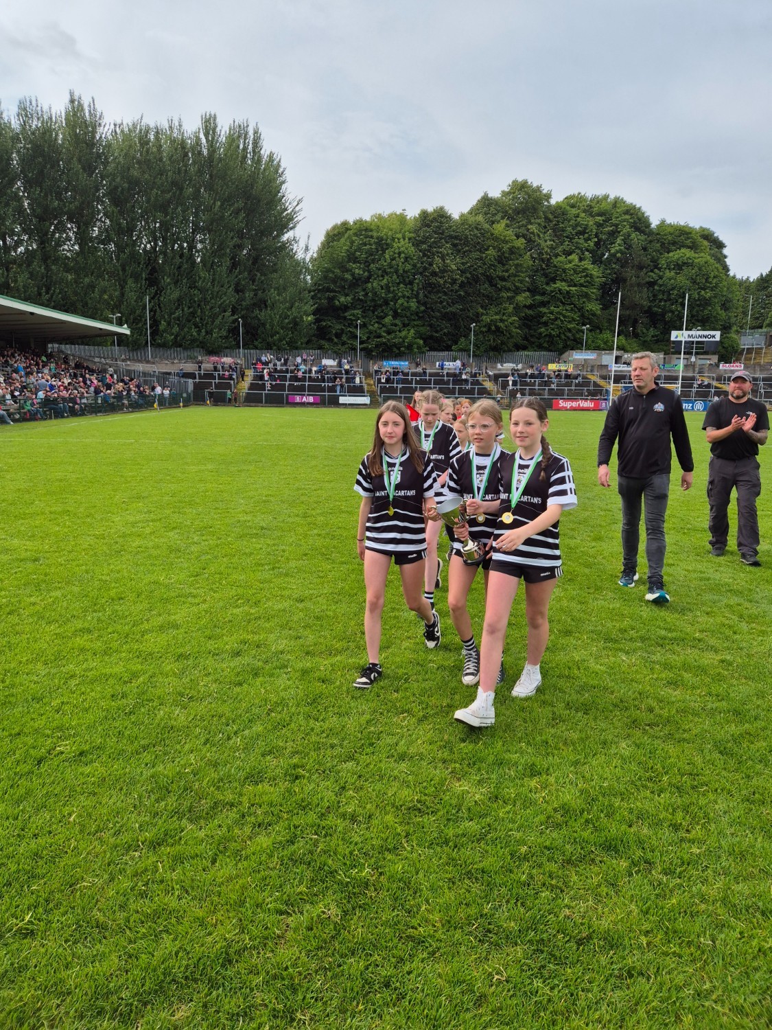 Allianz C n mB Fear Manach champions honoured!!