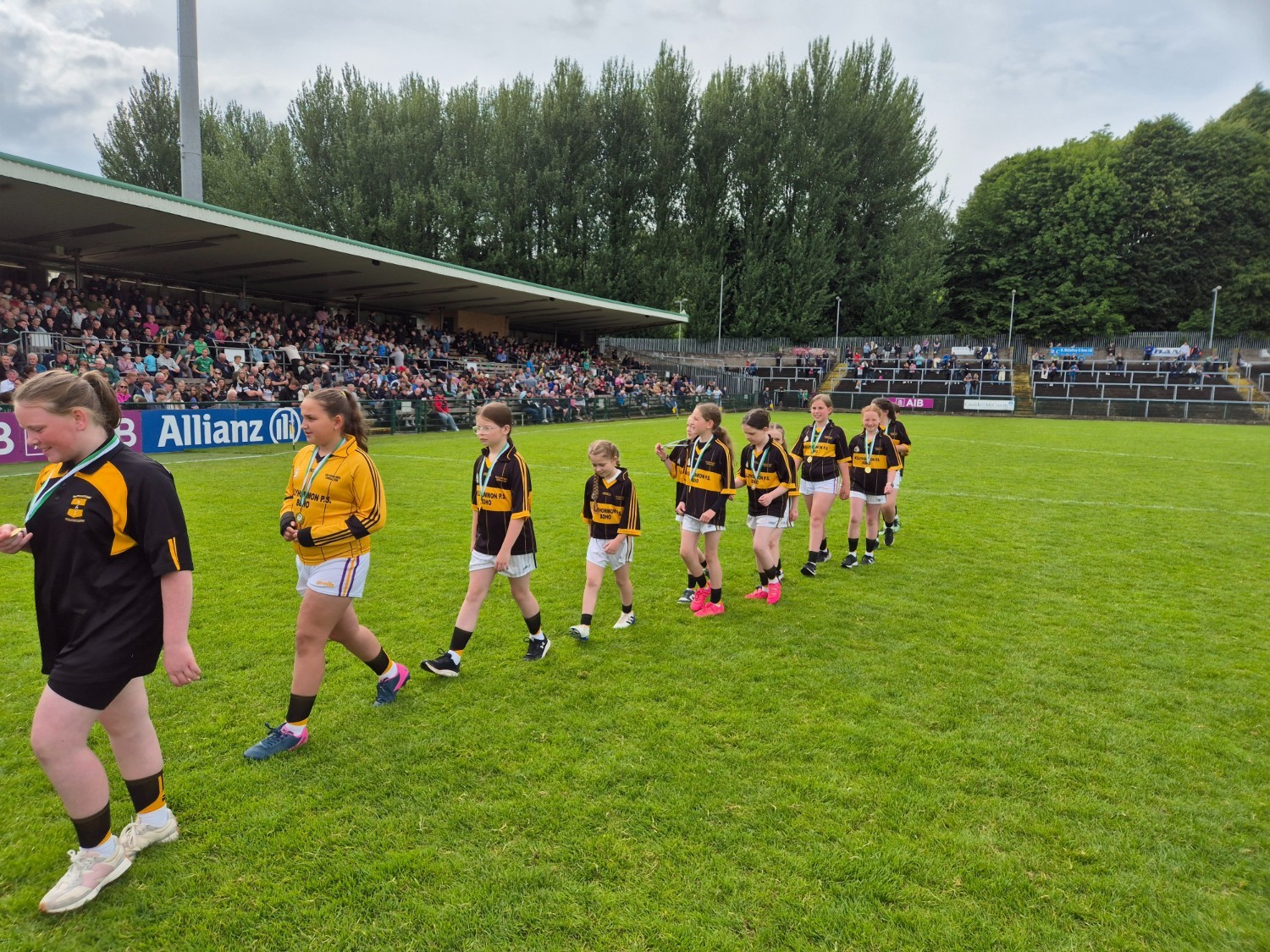 Allianz C n mB Fear Manach champions honoured!!
